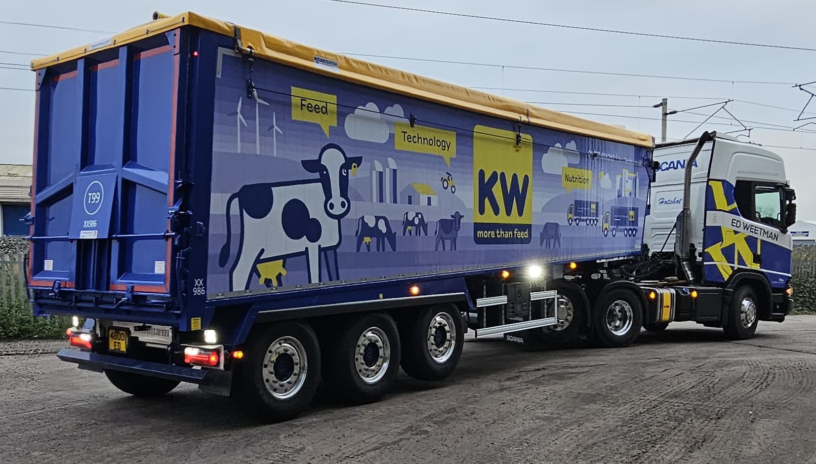 Farm Vehicle Safety Tips | KW Feeds UK